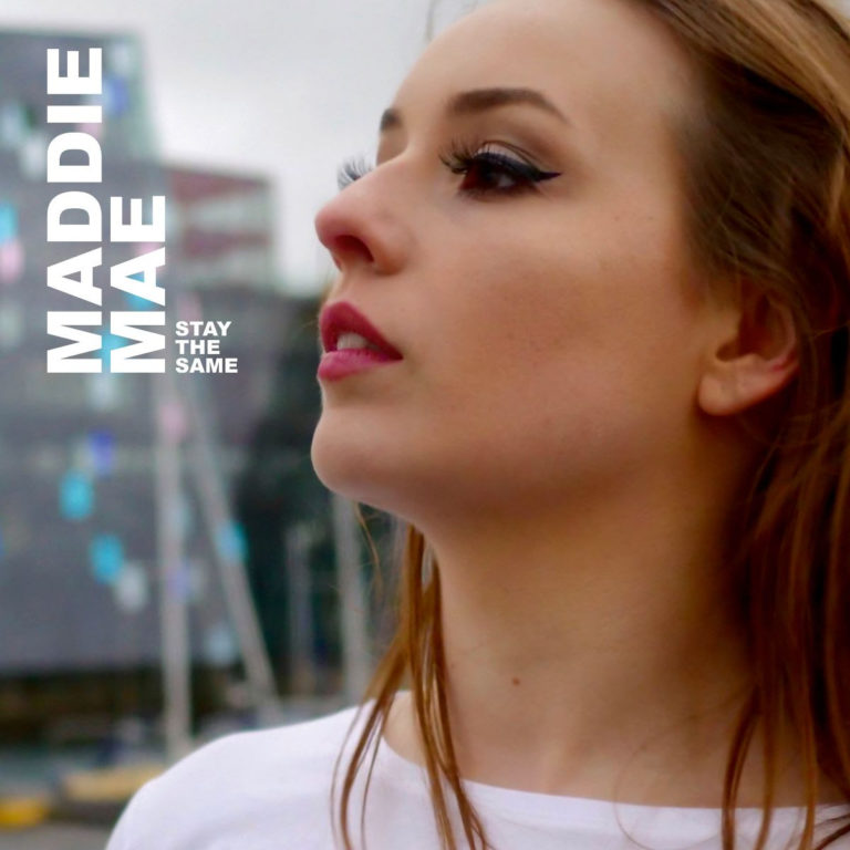 Maddie Mae estrena su nuevo single ‘Stay The Same’ – El Club de los ...